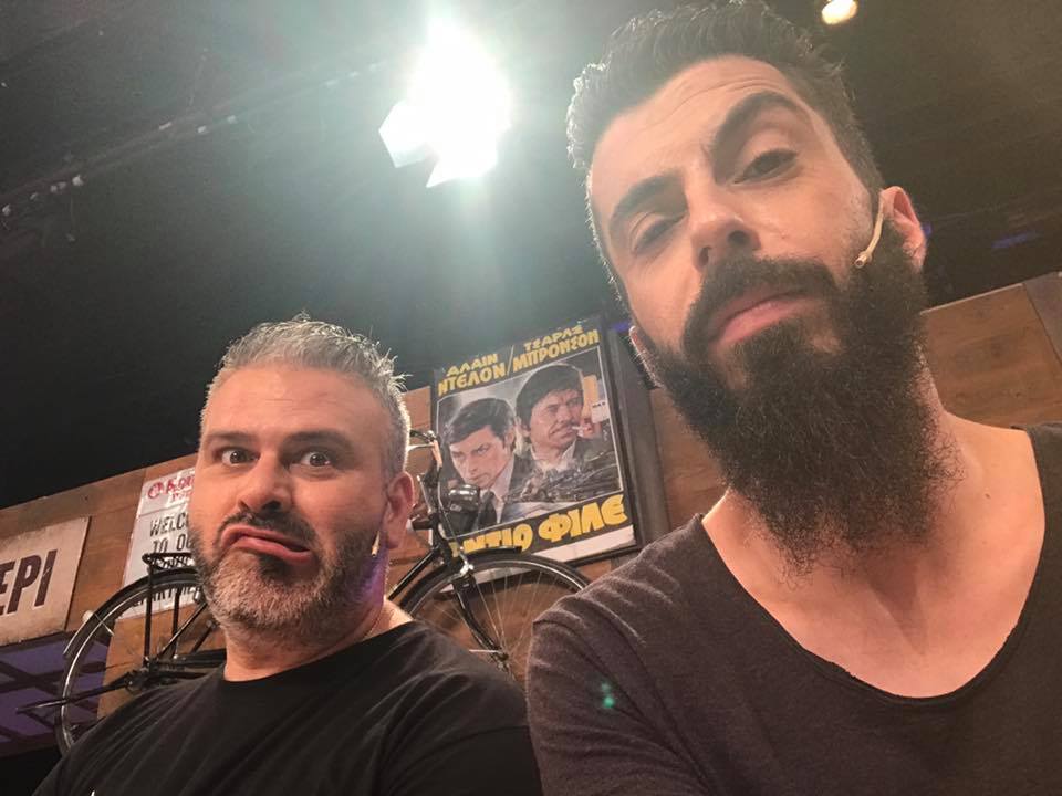 Louis Night Show: Ένα γουρουνάκι ανακοίνωσε... τη νέα ώρα προβολής ...