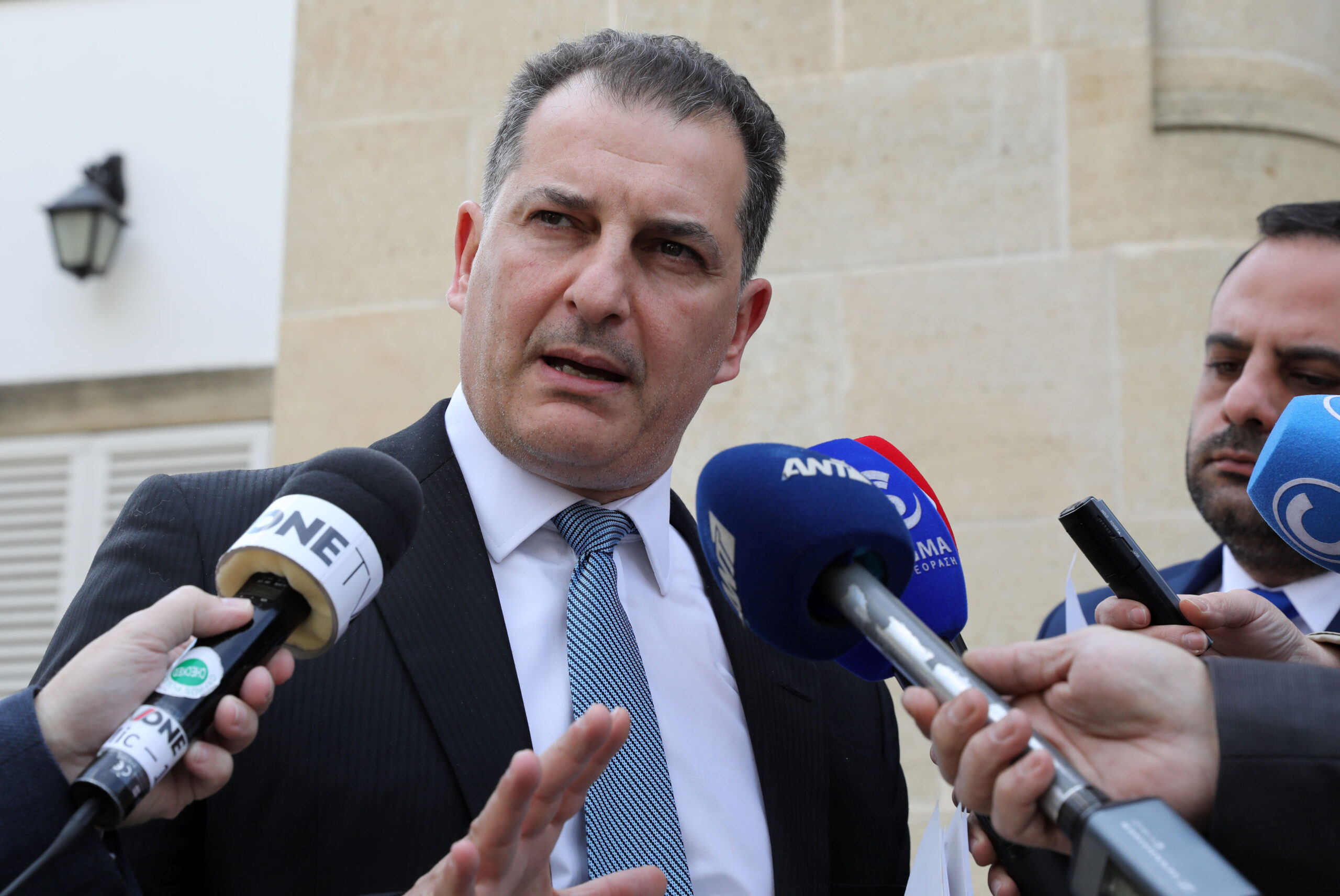 Λακκοτρύπης: "Δεν χάσαμε το χαλούμι στο Ηνωμένο Βασίλειο" | AlphaNews