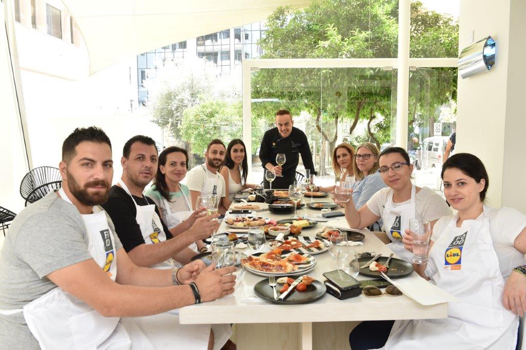 ΆΡΩΜΑ ΙΤΑΛΙΑΣ ΜΕ ΑΓΑΠΗΜΕΝΕΣ ΓΕΥΣΕΙΣ ΑΠΟ ΤΗ LIDL ΚΥΠΡΟΥ | AlphaNews