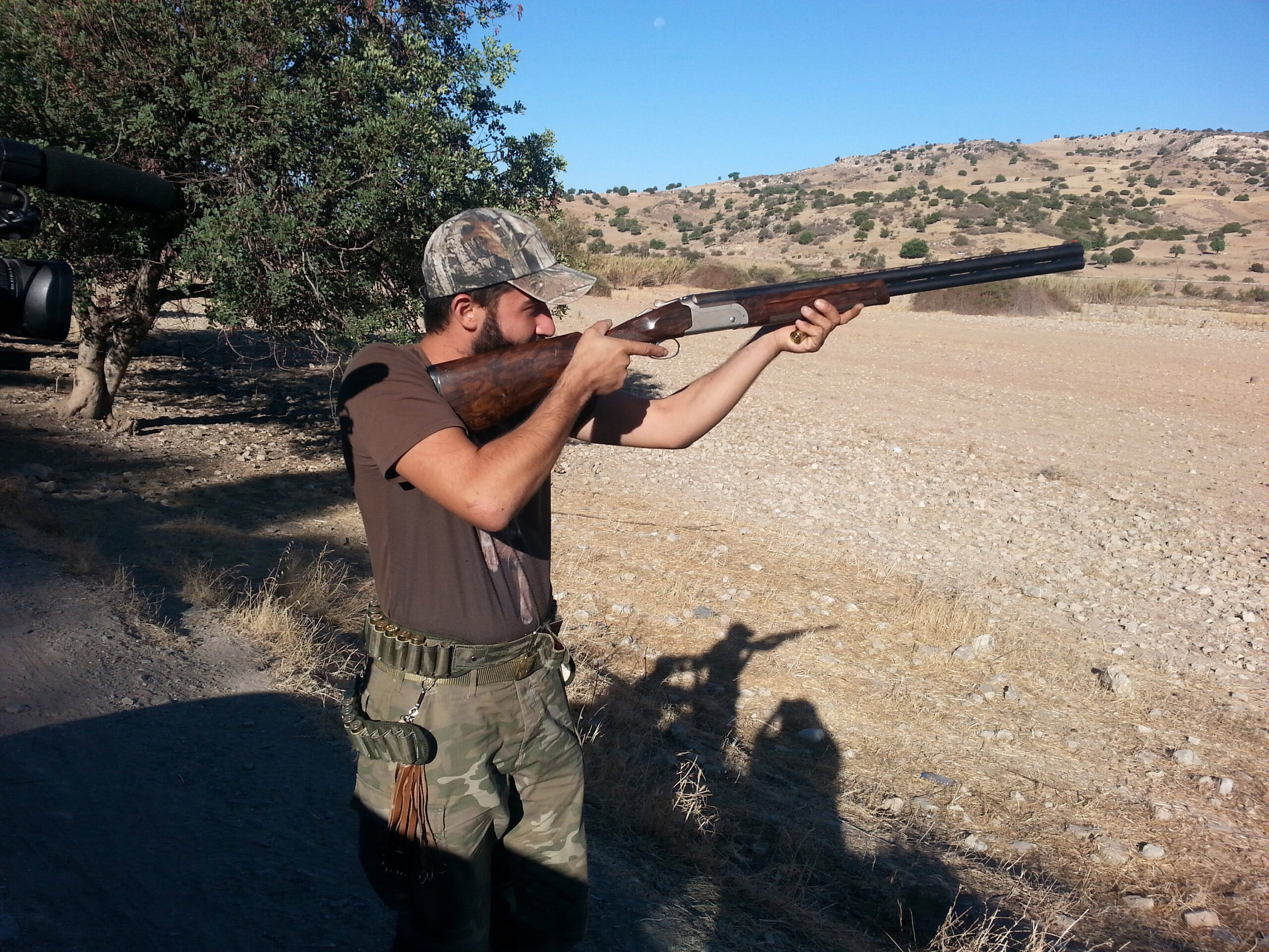 "Καμπάνες" σε πέντε κυνηγούς για είσοδο σε απαγορευμένη και μεταφορά ...