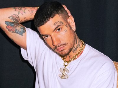 Aυτή είναι η πρώην του...Snik (ΦΩΤΟ) | AlphaNews