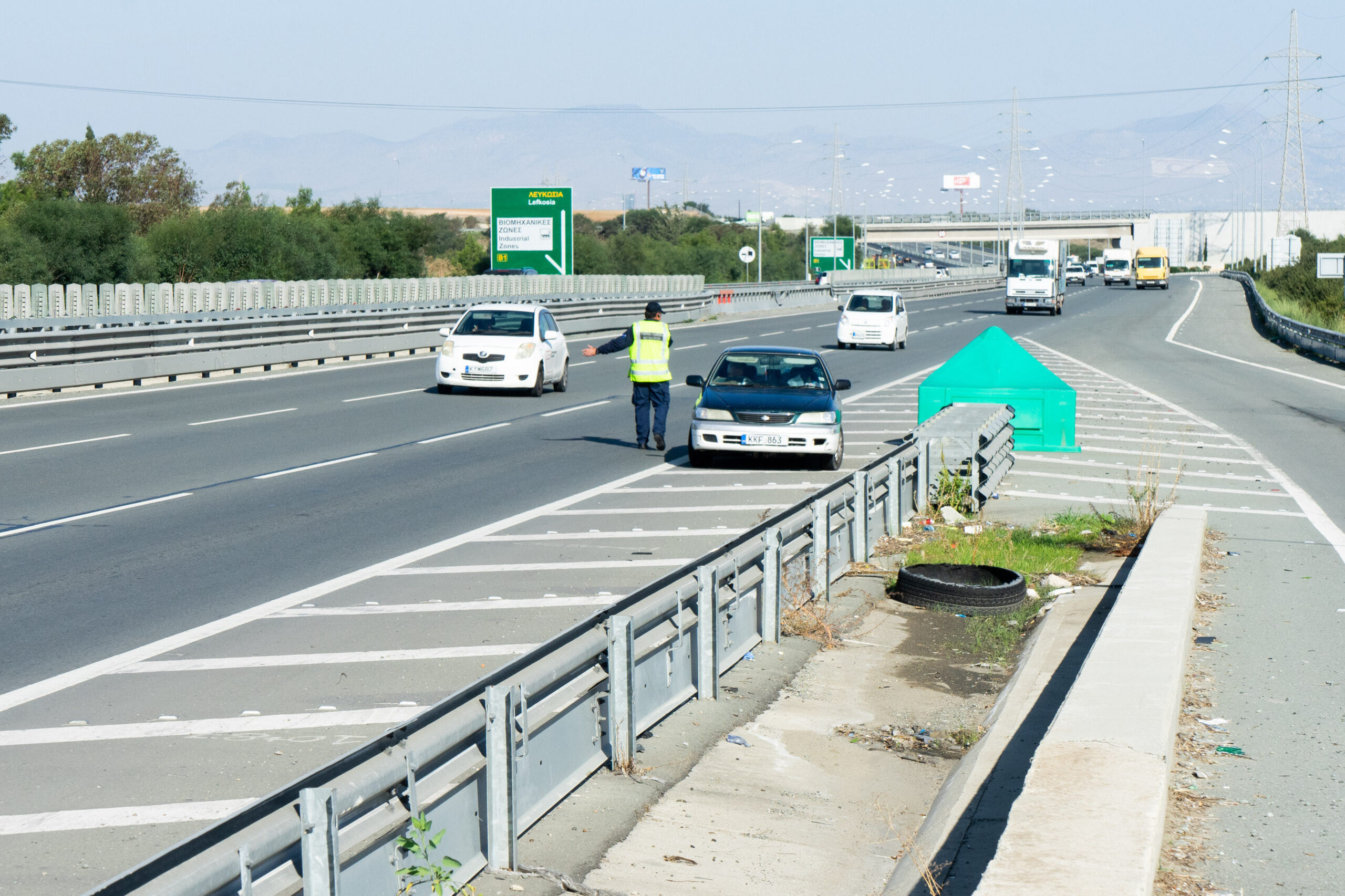 200,000 ιδιοκτήτες οχημάτων δεν ανανέωσαν μέχρι σήμερα την άδεια ...