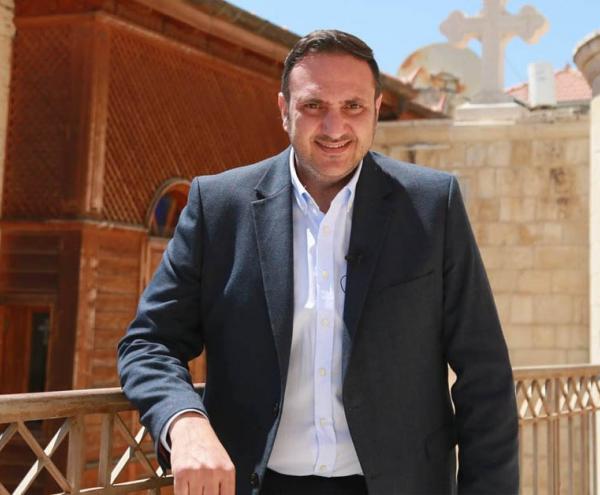 Κ. Κωνσταντίνου: Φωτογραφίες με τα παιδιά του από το ταξίδι τους στην ...