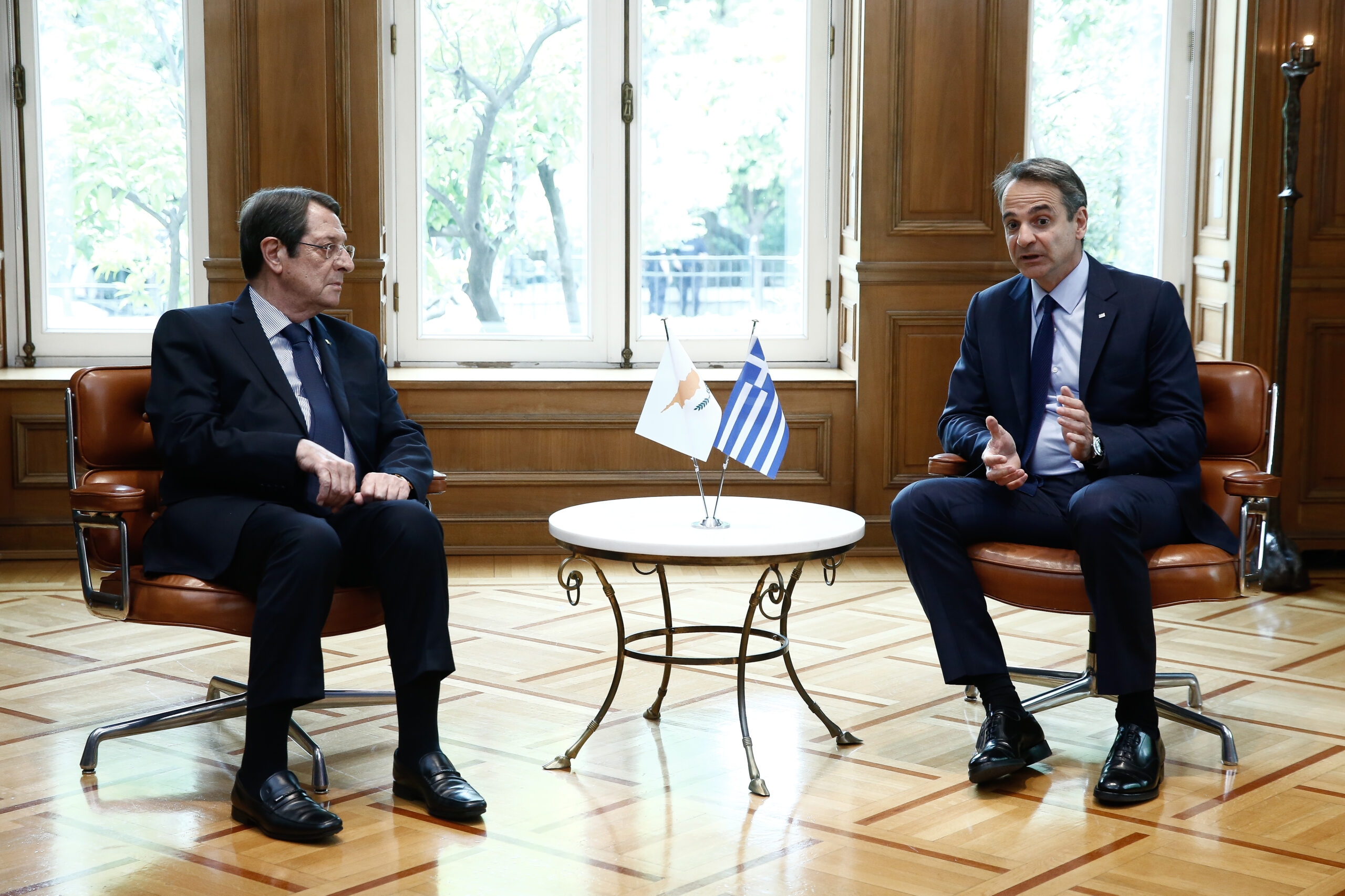 Συνάντηση Αναστασιάδη - Μητσοτάκη: «Ελλάδα και Κύπρος απόλυτα ...