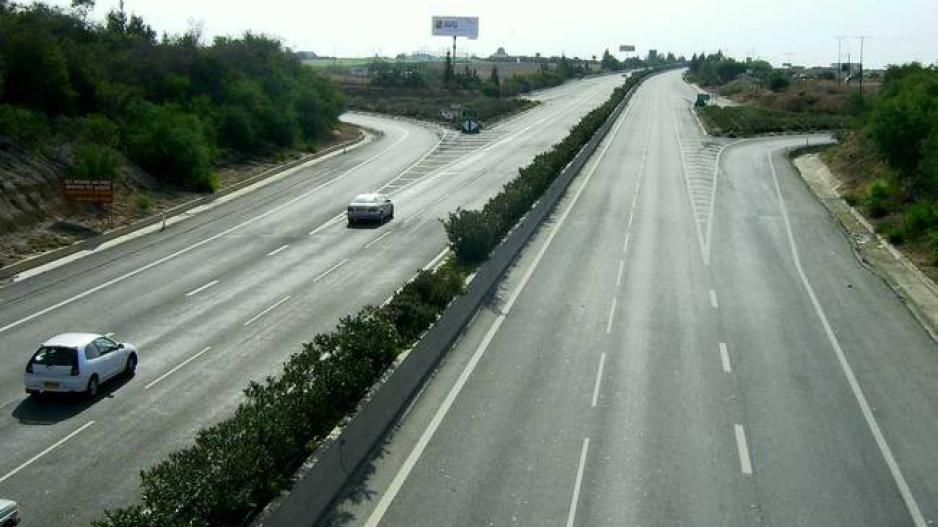 Σε εξέλιξη οι εργασίες κατασκευής του αυτοκινητόδρομου Πάφου-Πόλης ...