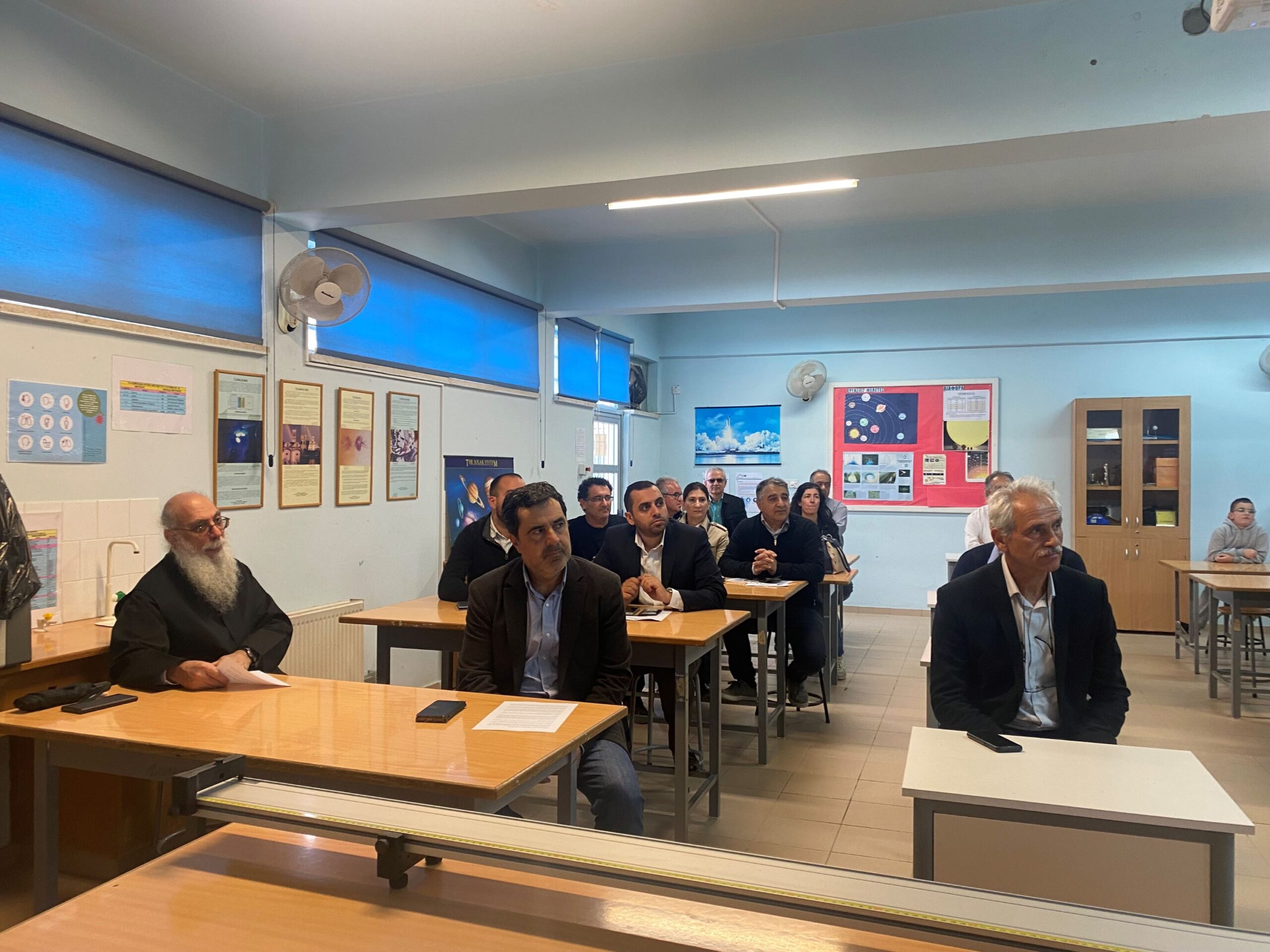 Θα ζητήσει κατάργηση τετραμήνων ο Πρόεδρος της Επιτροπής Παιδείας ...