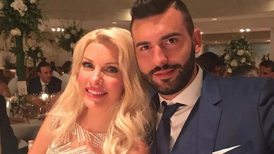 Ελένη Μενεγάκη: Eρωτευμένος ο αδελφός της - Ποια είναι η σύντροφός του ...