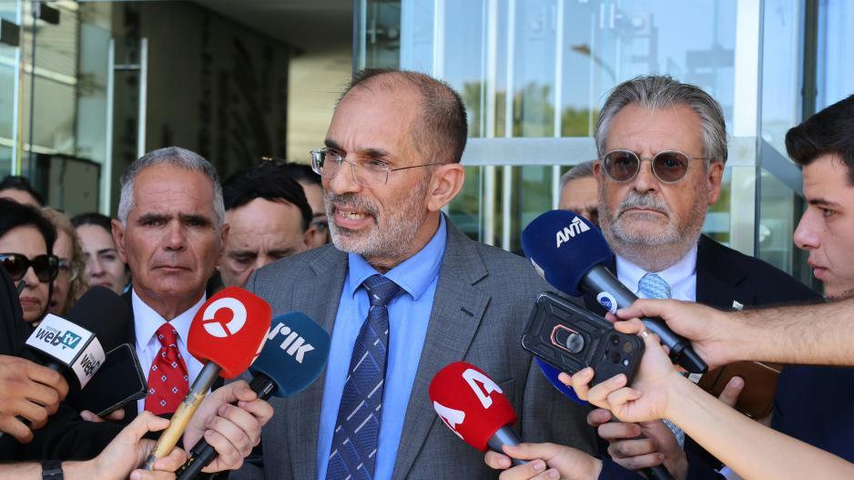 Οι Οικολόγοι βράβευσαν τον Οδυσσέα Μιχαηλίδη με αφορμή την Παγκόσμια ...