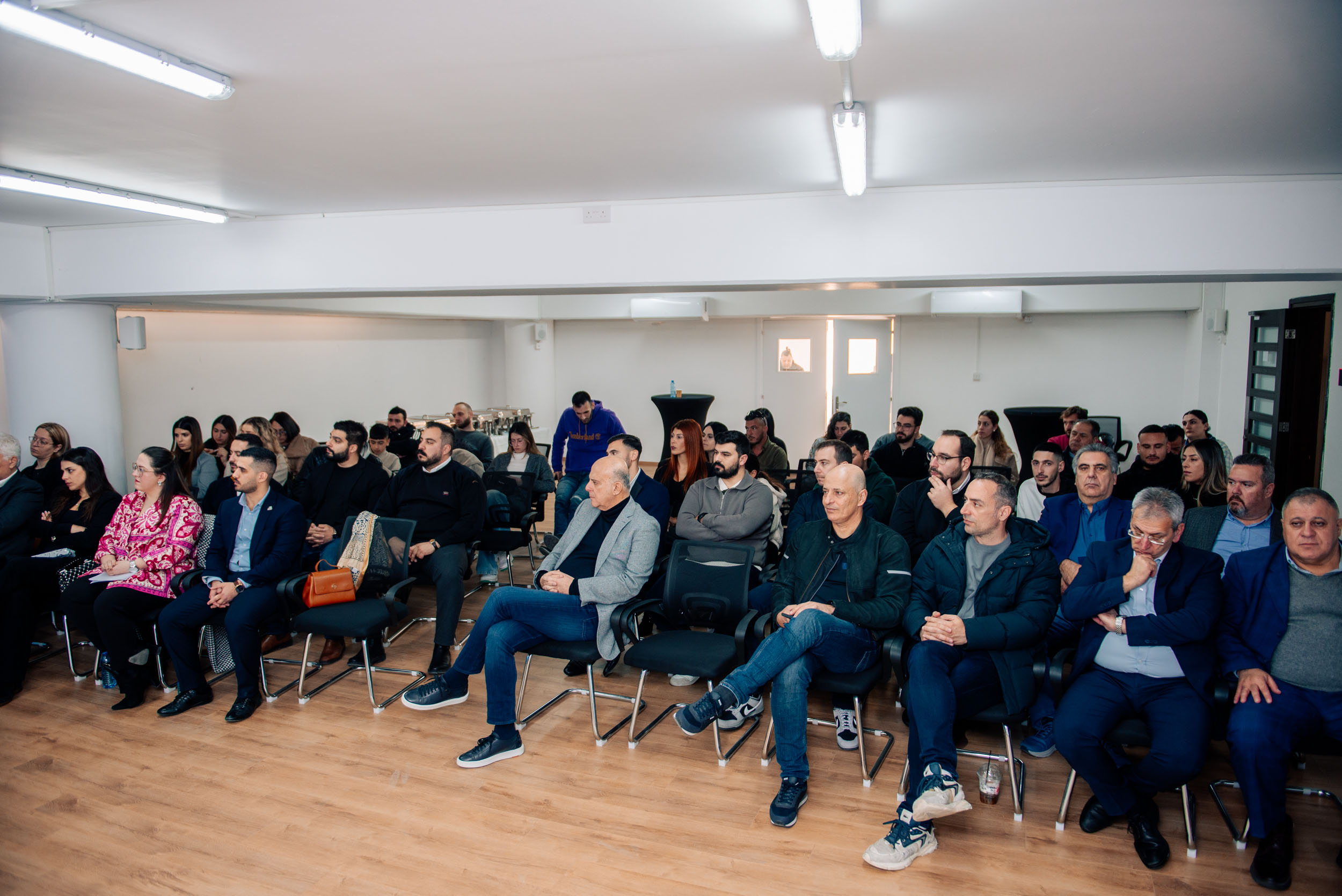 ΦΩΤΟ: Αυτά είναι τα νέα μέλη της ηγεσίας της ΝΕΟΔΗΠΑ | AlphaNews