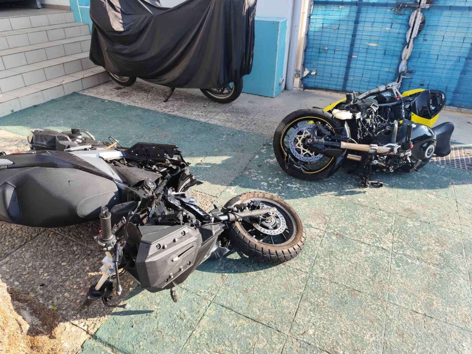 ΦΩΤΟ: Ιδού οι μοτοσικλέτες του σοβαρού τροχαίου στην Αγ. Νάπα, τρεις ...