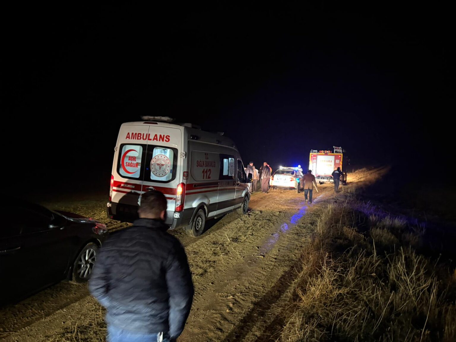 ΒΙΝΤΕΟ: Η στιγμή που εντοπίζονται τα συντρίμμια του αεροπλάνου με τον ...