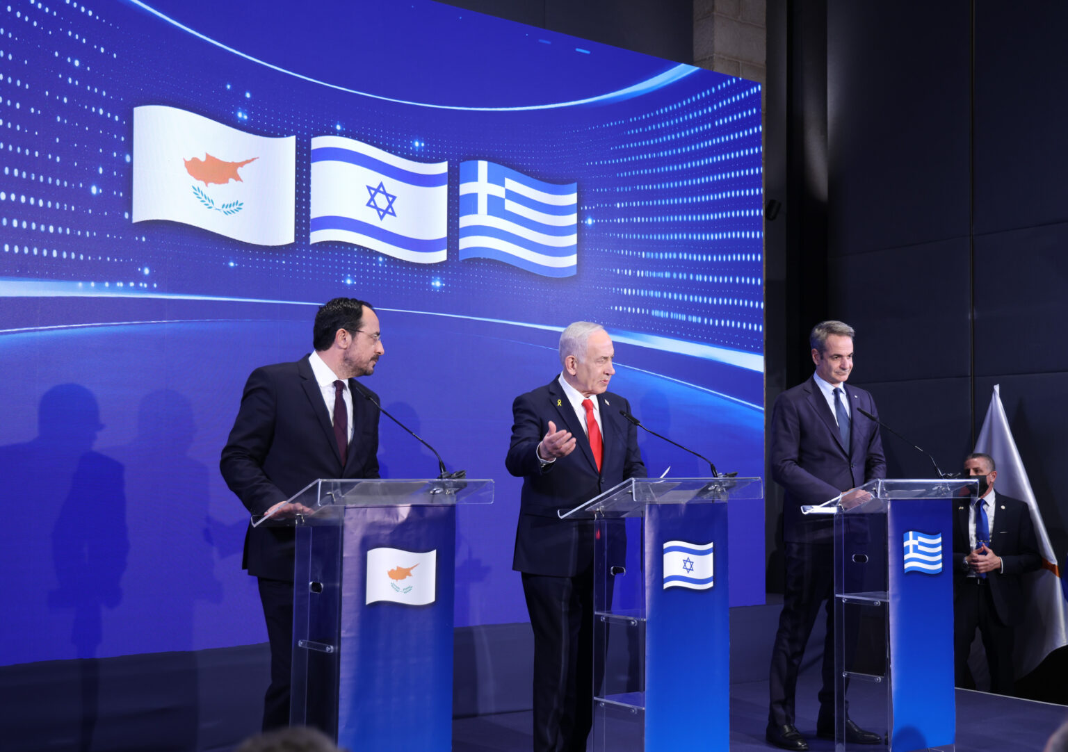 ΠΑΜΕ ΠΑΚΕΤΟ | AlphaNews