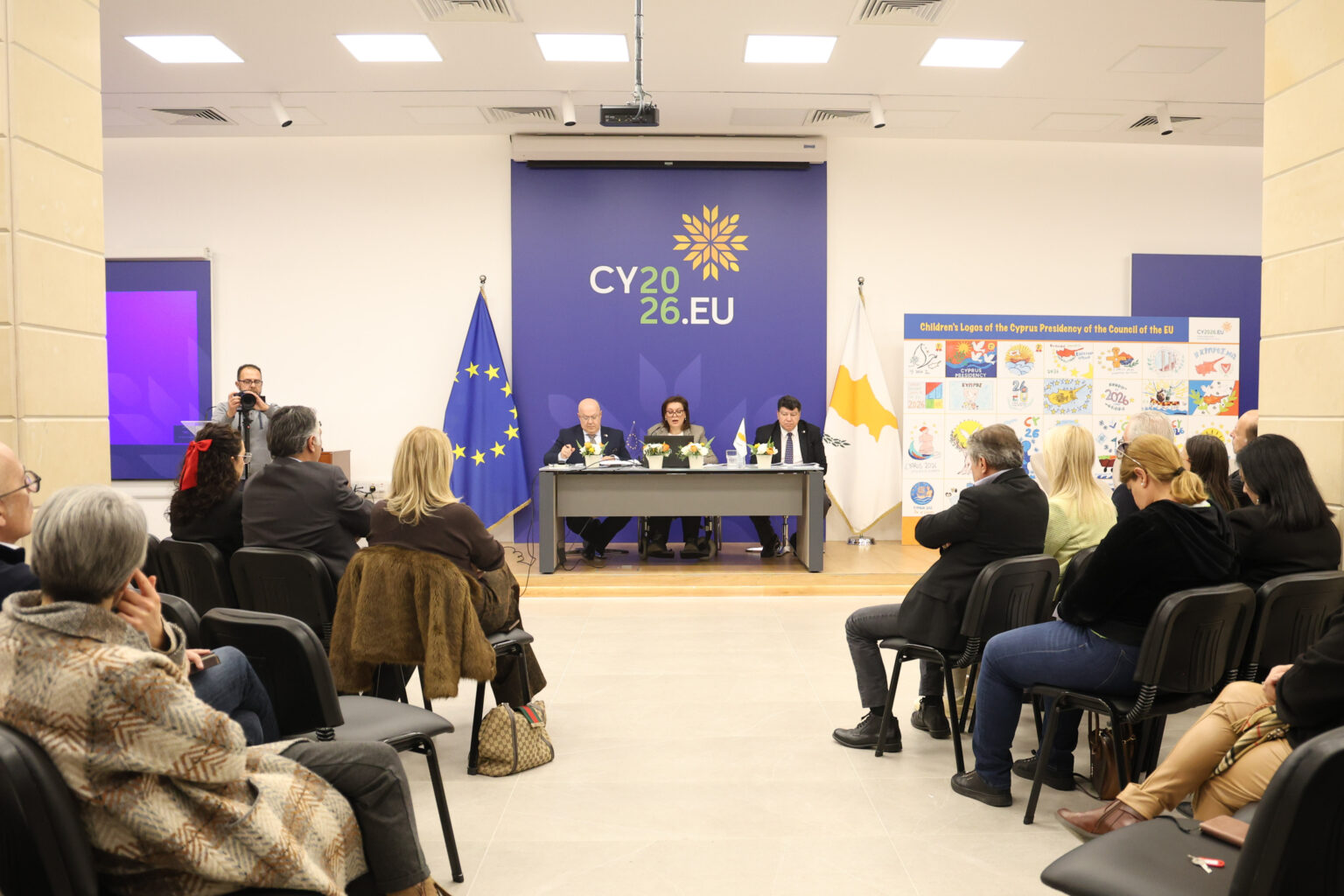 Οι 4+2 προετεραιότητες της Κυπριακής Προεδρίας ΕΕ σε Παιδεία και ...