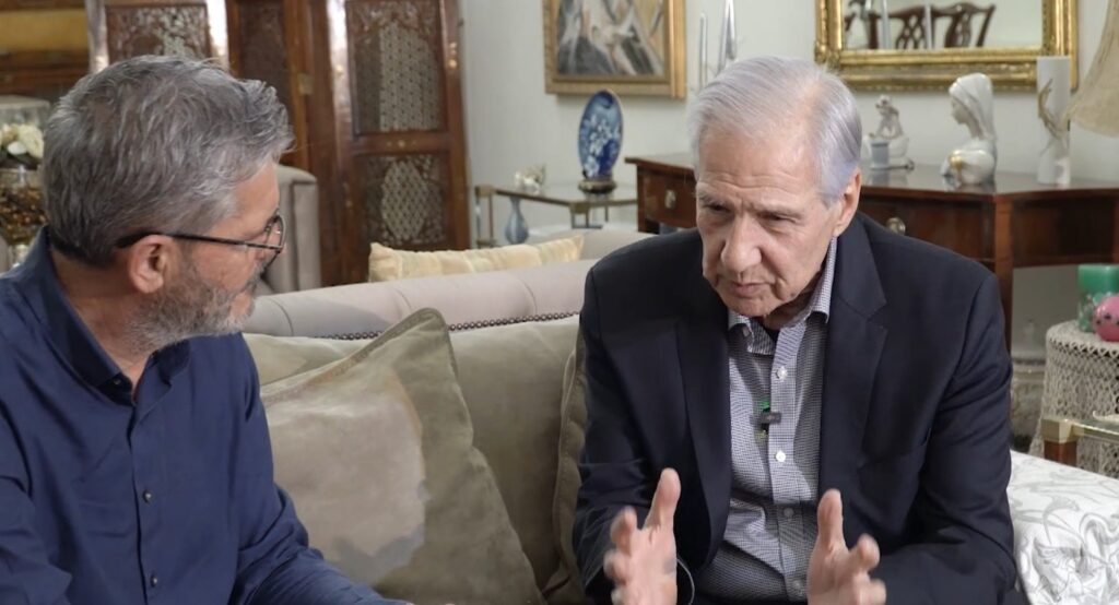 Φως σε αθέατες πτυχές της ζωής του Γιώργου Βασιλείου: Συνέντευξη στον ...