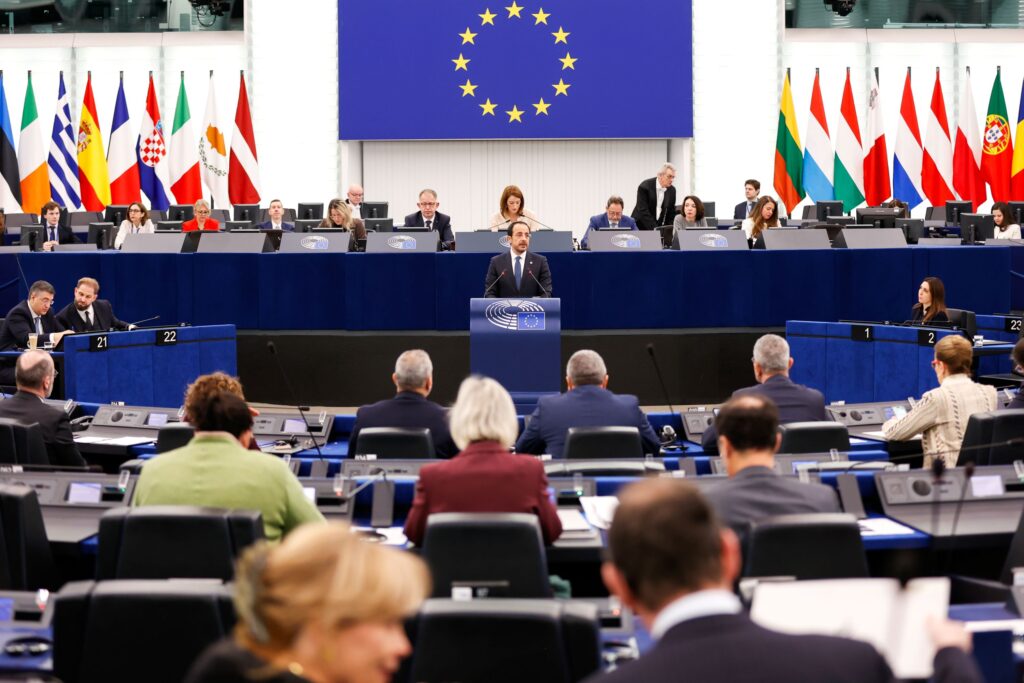 «Απαράδεκτο το 2026 κράτος-μέλος να βρίσκεται υπό κατοχή»: Τι ζητούν οι ...