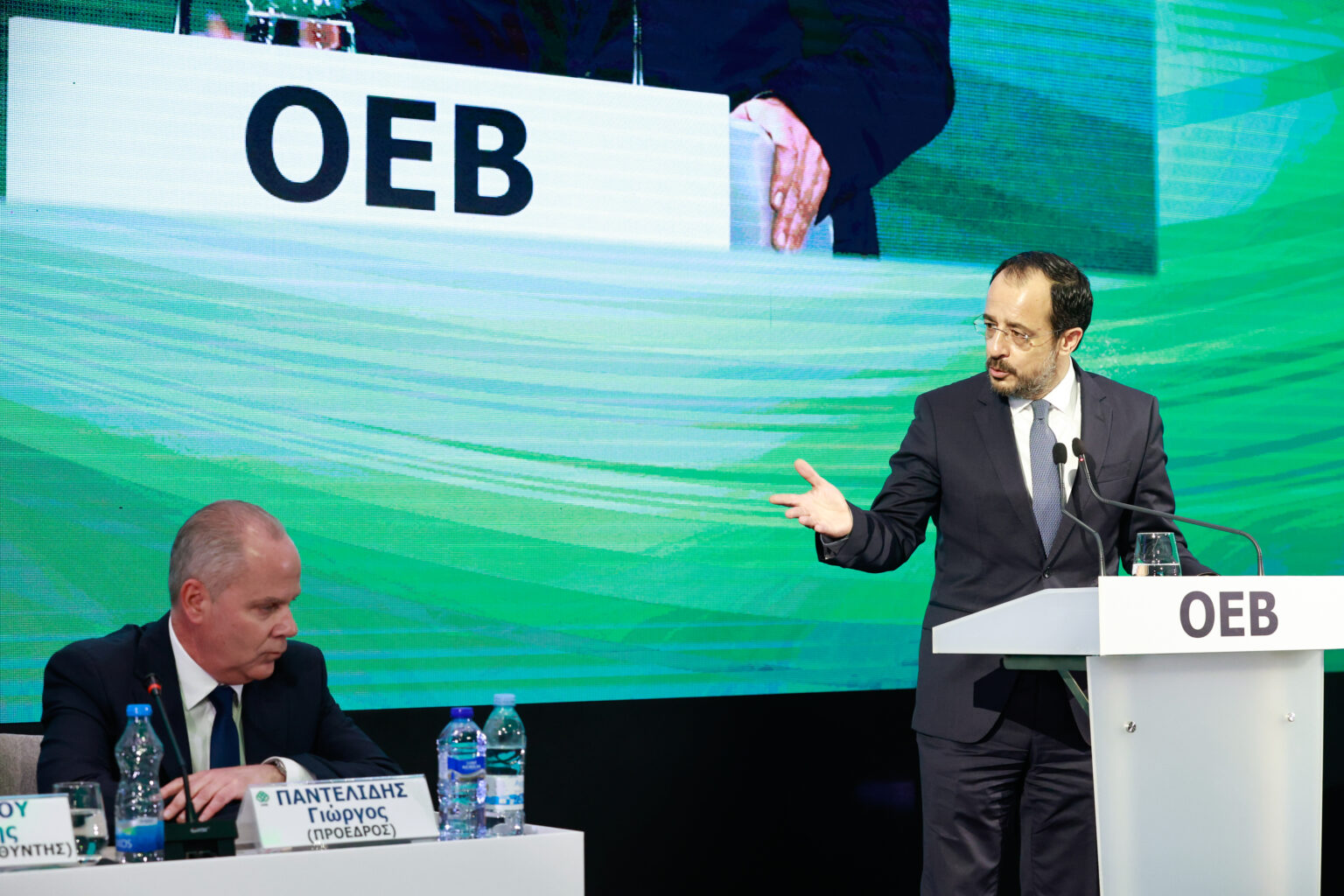 Πως η Ινδία δοκιμάζει τις σχέσεις ΟΕΒ-Κυβέρνησης | AlphaNews